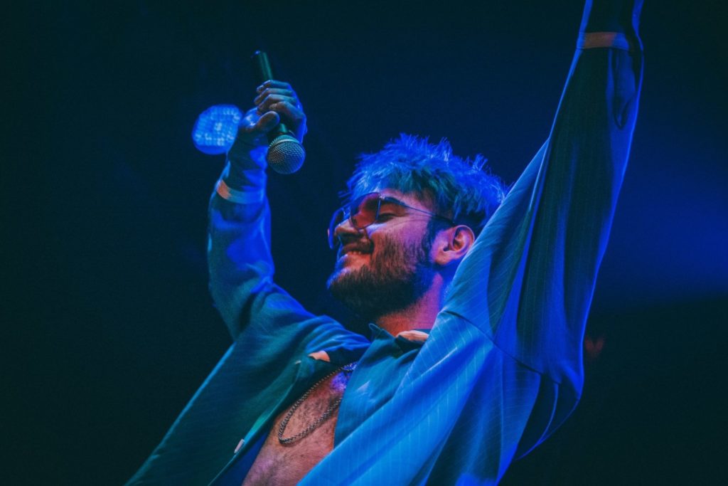 Axel Fiks se enamoró de "ALguIEN" - INDIE CLUB